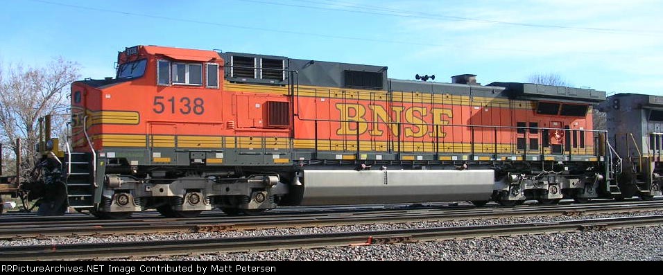 BNSF 5138